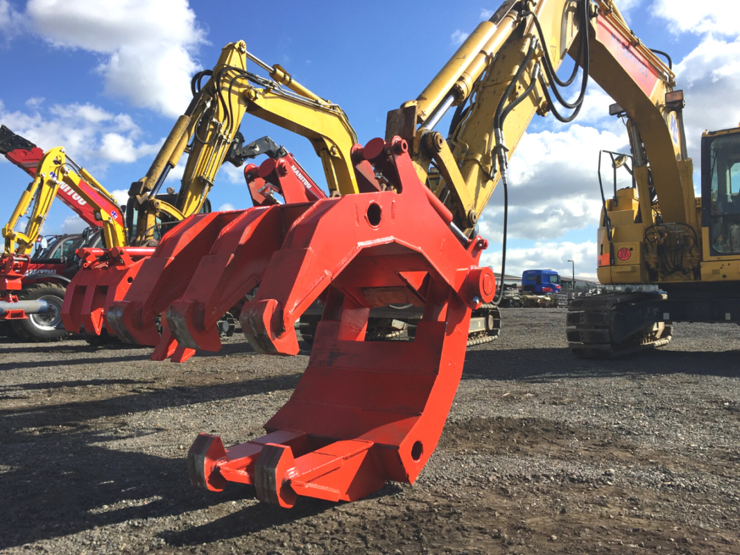 The Best Digger Attachments For Demolition Projects | IPS
