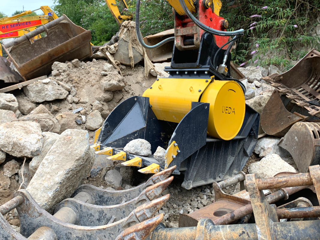 The Best Digger Attachments For Demolition Projects | IPS